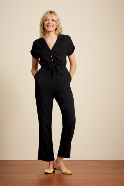 King Louie Daisy jumpsuit hooper black 07004-001 – Hippe-Dingen